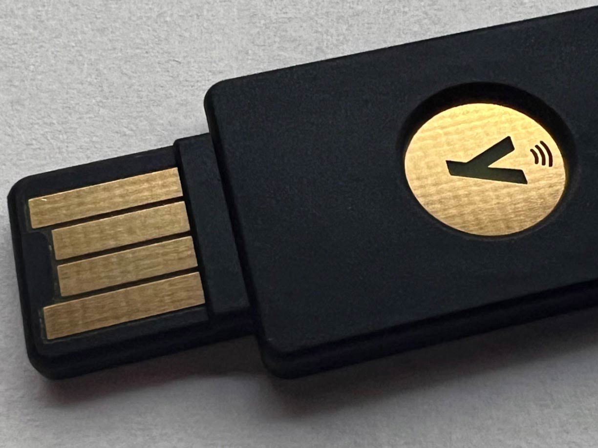 Yubikey Test _ FIDO2-Stick YubiKey Bio mit Fingerabdrucksensor – INGL